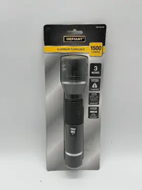 DEFIANTS Defiant Led Slide Focusing Flashlight 820909907053