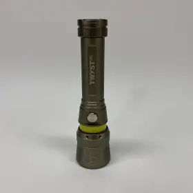 NEBO IP6372 Iprotec Twyst Led High Power Flash Light Torch