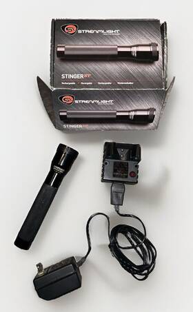 STINGER 75011 Xt Flashlight Battery Wall Charger Box Tailcap